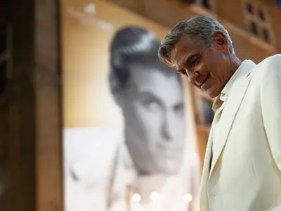 Jay Kelly Cinema Tickets & Film Showtimes - Curzon